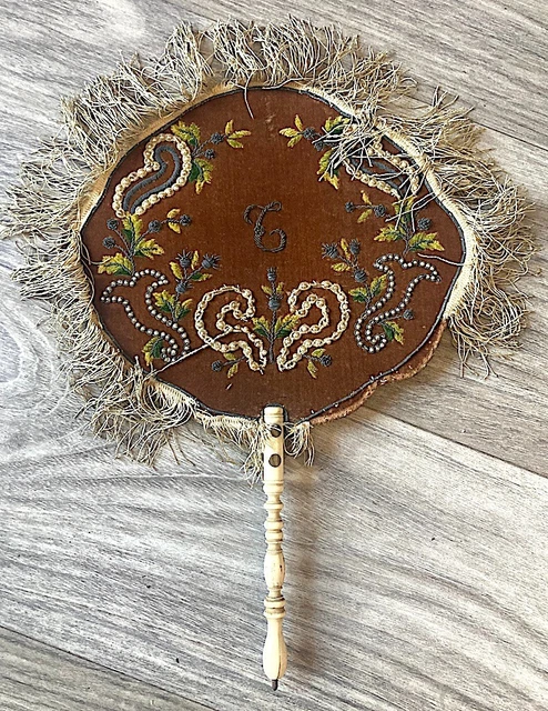 ÉCRAN À MAIN, pare feu XIXème brodés EUR 40,00 - PicClick FR