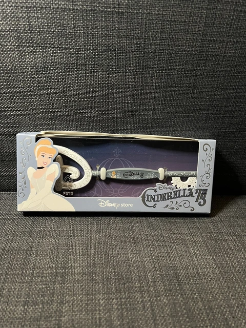 DISNEY STORE OPENING Ceremony Key Cinderella 75th Anniversary (Damaged ...