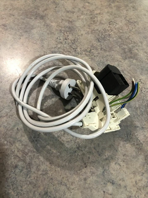 MIELE DISHWASHER POWER Cord Plug 09601690 (ML-2). £43.46 - PicClick UK