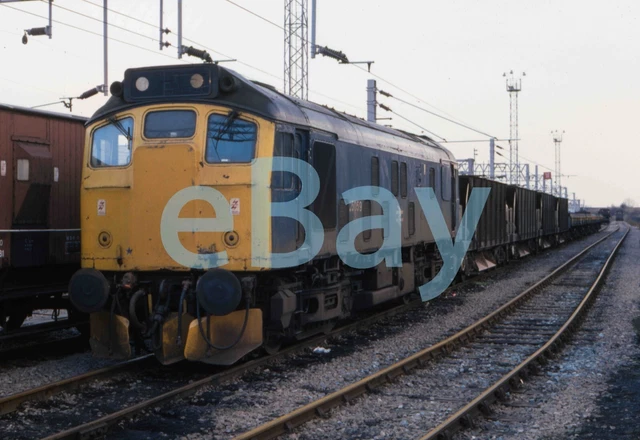 35MM RAILWAY SLIDE of Class 25 25059 @ Nuneaton Copyright to Buyer £4. ...