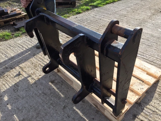 HEAVY DUTY INDUSTRIAL Adapter / Conversion Plate Cat To Jcb Q Fit☎ ...