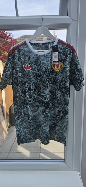MANCHESTER UNITED RETRO Football Shirt Stone Roses New Large £18.00 ...