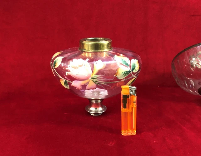 ANTIQUE LARGE OIL Lamp Tank Enameled Glass Diam 16.2cm No Crystal £90. ...