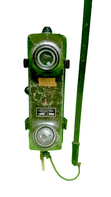 MILITÄR RADIO EMPFÄNGER Sender RT11/PRC-7 brasilianische Armee Banane ...