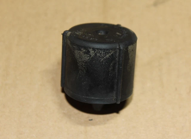 GENUINE MERCEDES-BENZ MB W123 W116 W126 W124 Exhaust Mounting Rubber ...