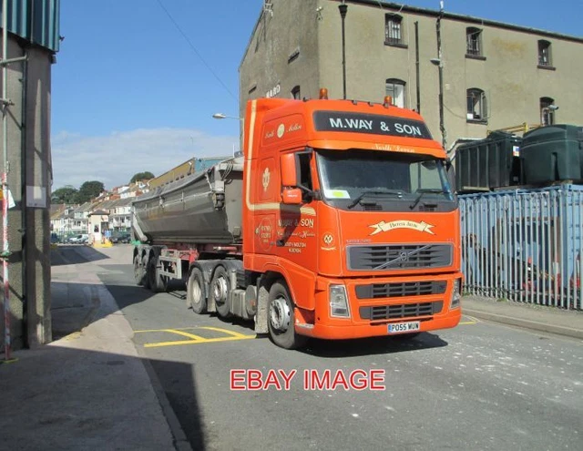PHOTO THERESA Jayne A Volvo Fh12 Truck Belonging To M Way & Son Leaves ...
