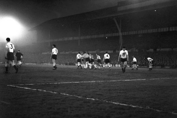 SHEFFIELD WEDNESDAY PLAYERS mob Don Megson after he had scored- 1961 ...