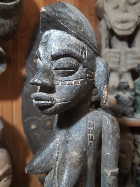 TRES ANCIENNE STATUETTE "KULEBELE" DU PORO SENOUFO DE COTE D’IVOIRE ...