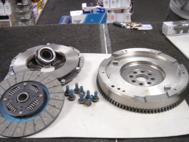 FOR TOYOTA Rav4 2.0 D4D Solid Flywheel Conversion Clutch Kit New Boxed ...
