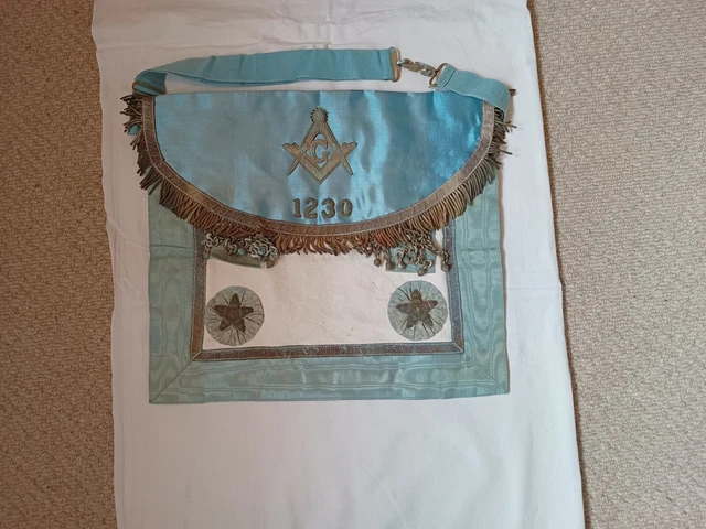 VINTAGE MASONIC REGALIA Craft Master Mason Apron Leather Lambskin £15. ...