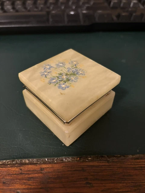 VINTAGE MADE IN Italy Rimini Hand Carved Genuine Alabaster Trinket ...