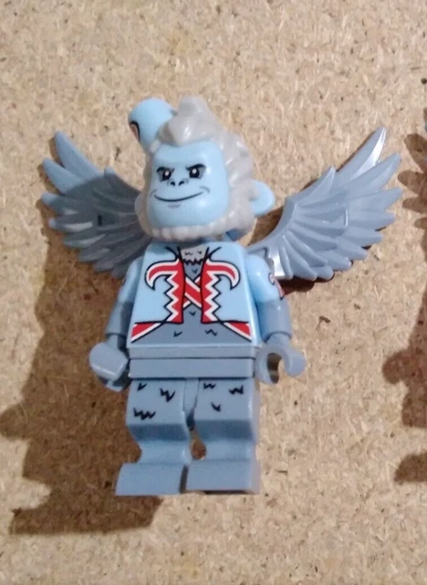 LEGO FLYING MONKEY Smile MINIFIGURE The Batman Movie Ultimate Batmobile ...