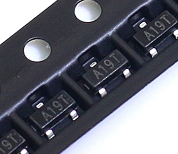 SMD TRANSISTOR MOSFET 3401 / AO3401 / SMD A19T SOT-23 30V / 4.2A EUR 3 ...