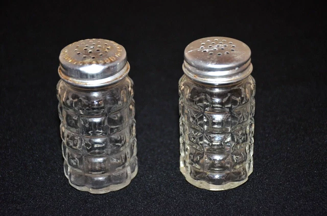 VINTAGE ANCHOR HOCKING Clear Waffle Glass Salt & Pepper Shakers ...