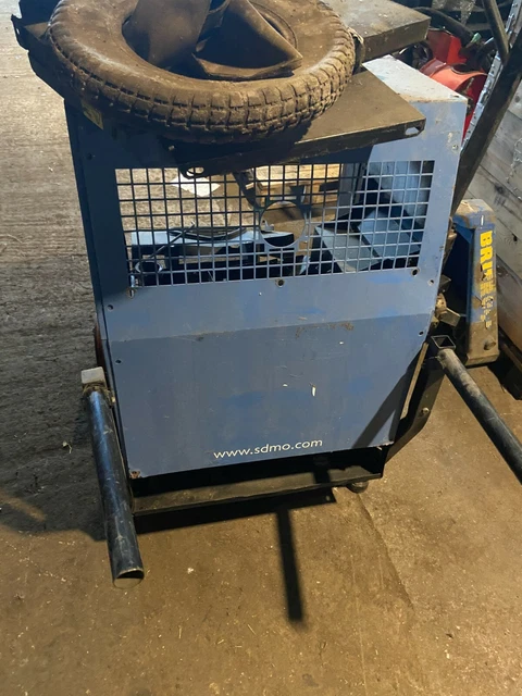 SDMO 6KVA GENERATOR chassis and control panel (Spare parts) £150.00 ...