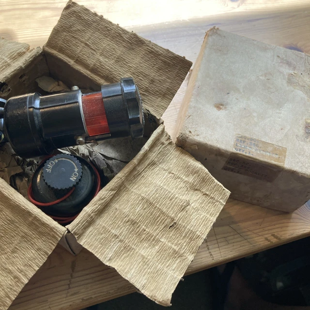 WWII ERA AIR Ministry Mk II Cockpit Lamp & Switch in Orig Box £24.99 ...