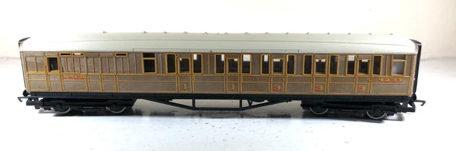 HORNBY 4237 LNER Teak Composite Brake Coach OO Model Railway Good ...
