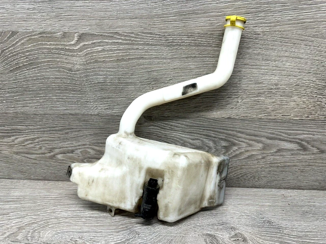HOLDEN COMMODORE VT VX VY VZ Windscreen Washer Bottle Water Tank ...
