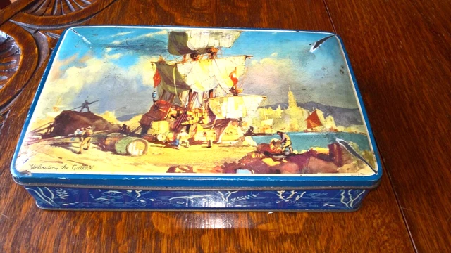 VINTAGE 1960S? ELKES Biscuit Tin Unloading the galleon £3.00 - PicClick UK