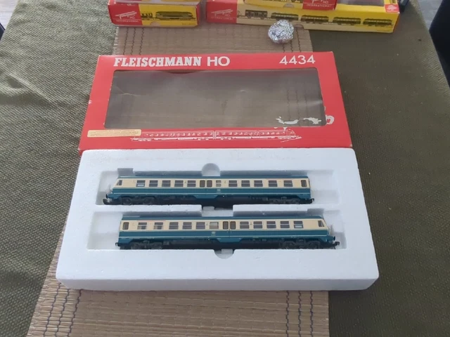 FLEISCHMANN 4434 CLASS 614 Two Car Railcar Pack Boxed £49.99 - PicClick UK