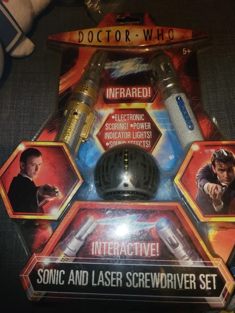 DOCTOR WHO SONIC Screwdriver Game With The Masters Laser Screwdriver ...