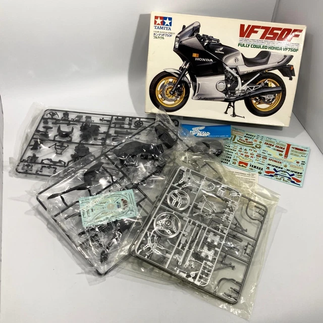 TAMIYA HONDA VF750F Model Kit, 1/12th Scale Black Motorcycle £70.00 - PicClick UK