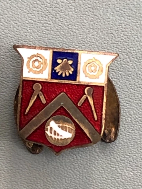 TRADE UNION BADGE Amalgamated Society of Woodworkers smaller style £4. ...