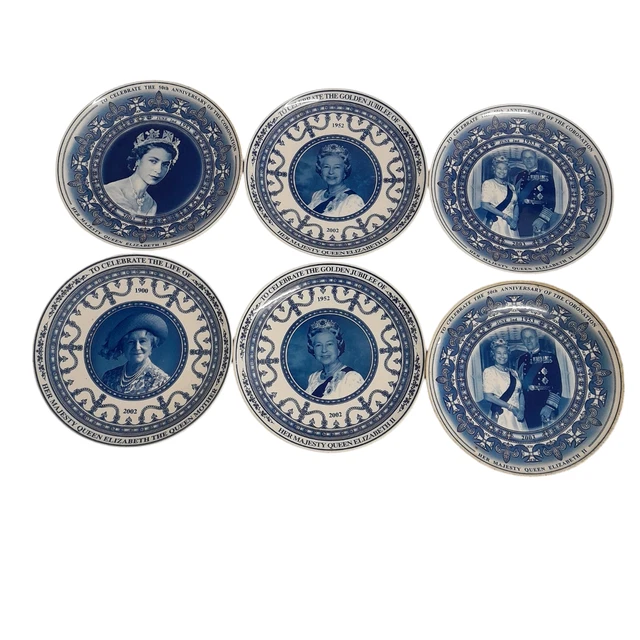 DAILY MAIL WEDGWOOD Queen Elizabeth And Queen Mother Collectors Plates ...