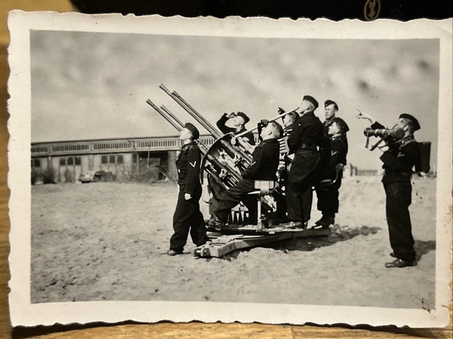 PHOTO WW2 WEHRMACHT Tank Soldiers with Quad Gun Flak £17.00 - PicClick UK