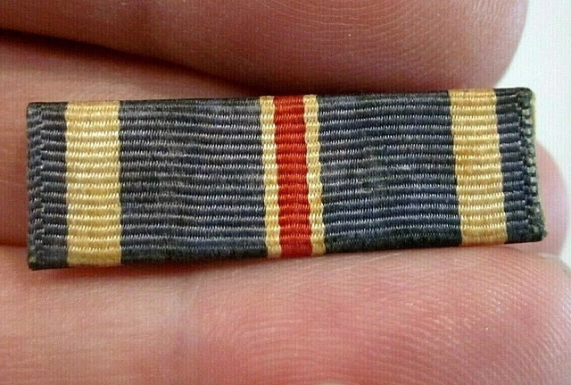 WORLD WAR II Ribbon Bar Distinguished Flying Cross Wolf Brown Brass ...