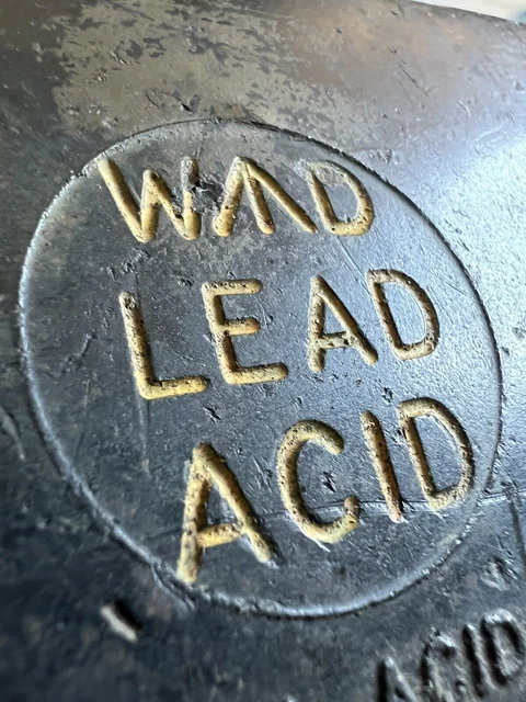 ORIGINAL WW2 BRITISH WD Lucas Battery Lid, Matchless G3 L, Norton 16H ...