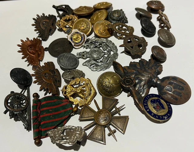 WWI WWII AUSTRALIAN Army Badges Medal Insignia Group WAMI RAR ANZAC ...