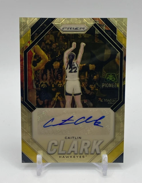 2024 PANINI CAITLIN Clark Collection Prizm Gold Vinyl Auto SP #CC Iowa ...