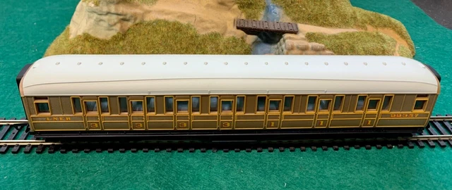 HORNBY LNER TEAK Flying Scotsman Coach L. 1 £12.50 - PicClick UK