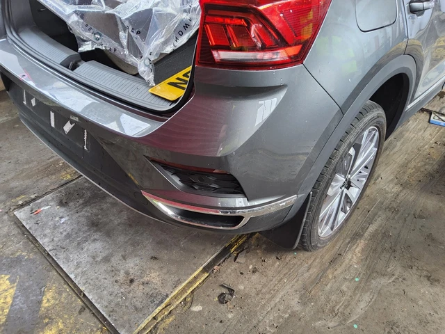 REAR BUMPER VOLKSWAGEN T-ROC MK1 17 On SEL TSI EVO DSG 5 DOOR ...