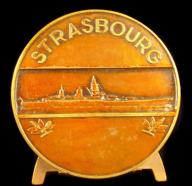 MÉDAILLE 1942 68 mm au navire de ligne Strasbourg sc Morlon war ship ...