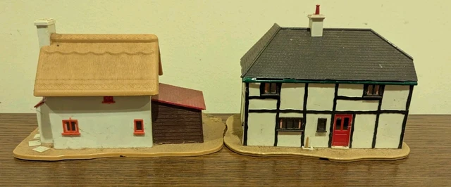 2 X TRIANG Model Land, Rml9 Oak Tree Cottage & Rml14 Post Office ...