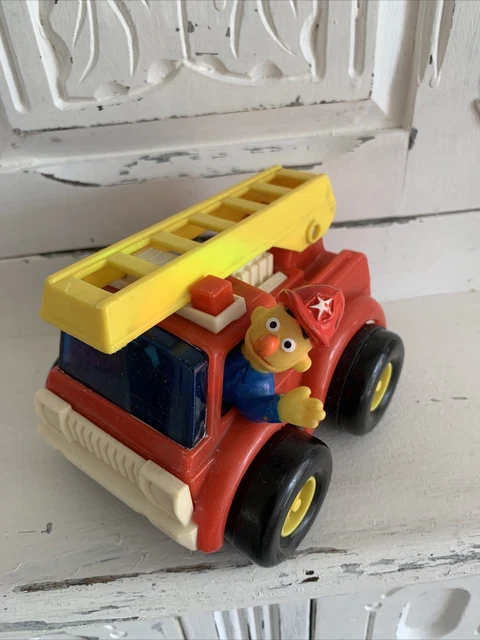 SESAME STREET Vintage Tyco Gyro Fire Engine Jim Henson Productions £6. ...