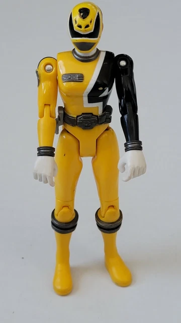 S.H. FIGUARTS SENTAI Power Ranger SPD Dekaranger Deka Yellow Tamashii ...