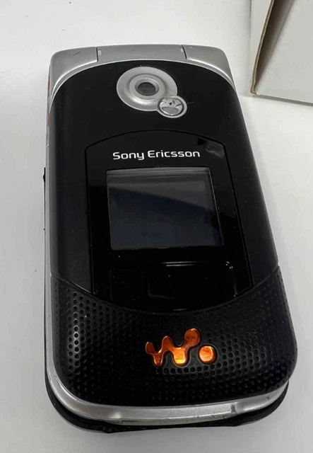 SONY ERICSSON WALKMAN W300i - Black and Silver (Fido) Rare MP3 Flip ...