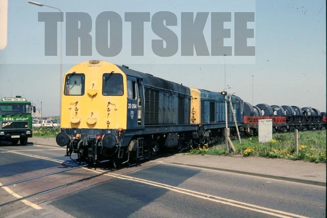 35MM SLIDE BR British Rail Diesel Loco Class 20 20094 Alexandra Dock ...