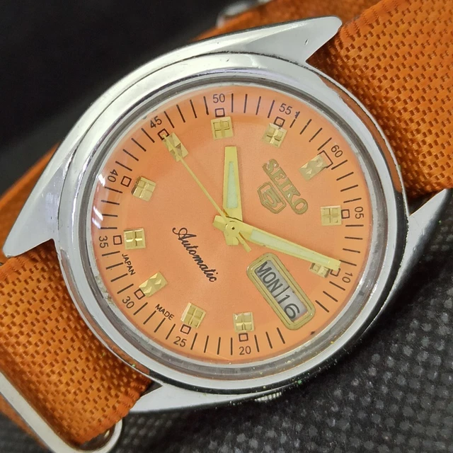 OLD VINTAGE SEIKO 5 AUTOMATIC 7009A JAPAN MENS DAY/DATE WATCH 534g ...