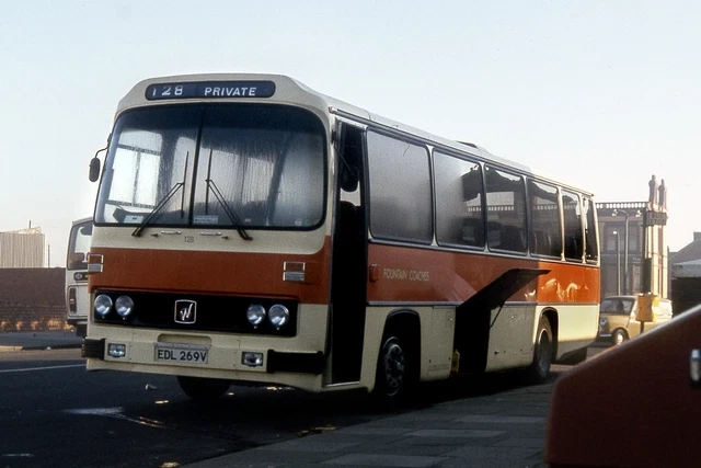 SOUTHERN VECTIS - Fountain Coaches No.128 Blackpool 1982 Bus Photo £2. ...