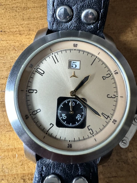 MERCEDES BENZ CLASSIC U Boat Submarine Diver Car Accessory Sport Watch ...