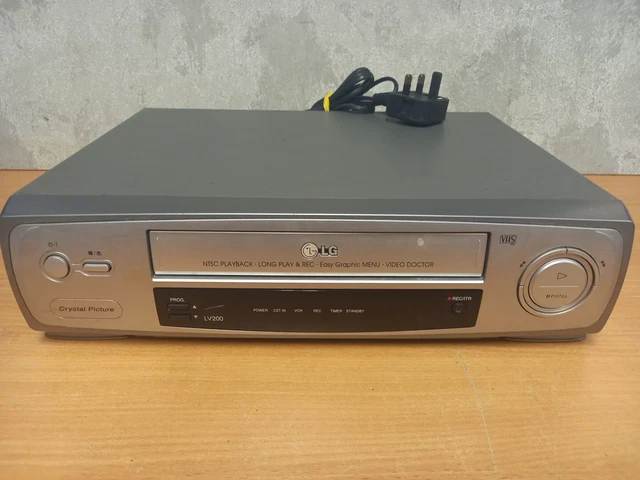 LG VIDEO CASSETTE Recorder Player - Silver - Unit Only (LV200) 1582 £42 ...