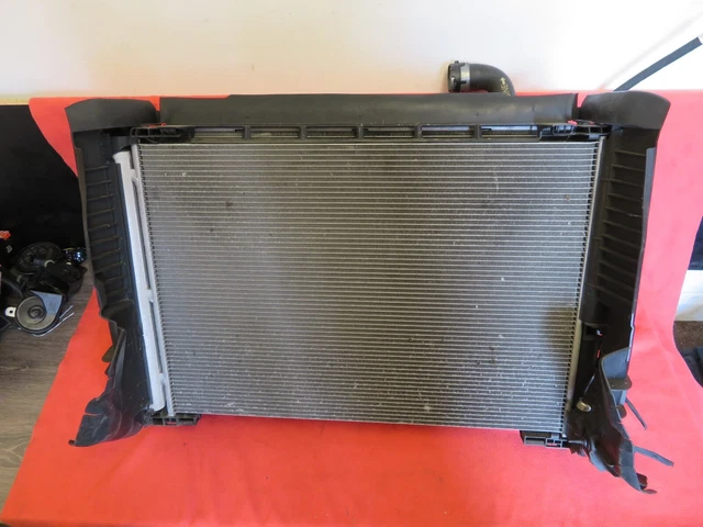 MERCEDES W253 GLC 2017-Onwards Diesel Radiator Complete A0999061400 ...