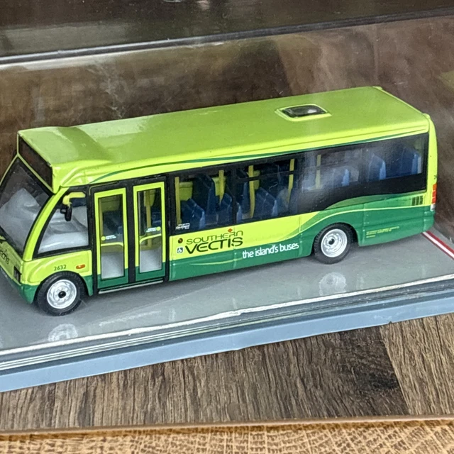 CORGI,OOC,OM41448B OPTARE SOLO,SOUTHERN VECTIS,cased Model Bus £47.51 ...