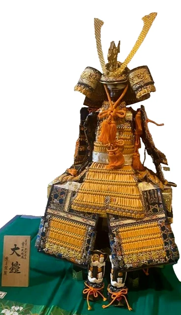 VINTAGE JAPANESE SAMURAI Shogun Helmet Warrior Kabuto Yoroi mini ...