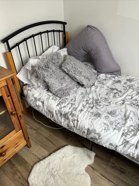 USED SINGLE METAL bed frame and mattress £20.00 - PicClick UK