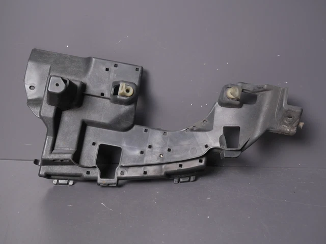 MERCEDES HALTER ENDROHRBLENDE Links Stoßstange Träger W205 C-Klasse ...